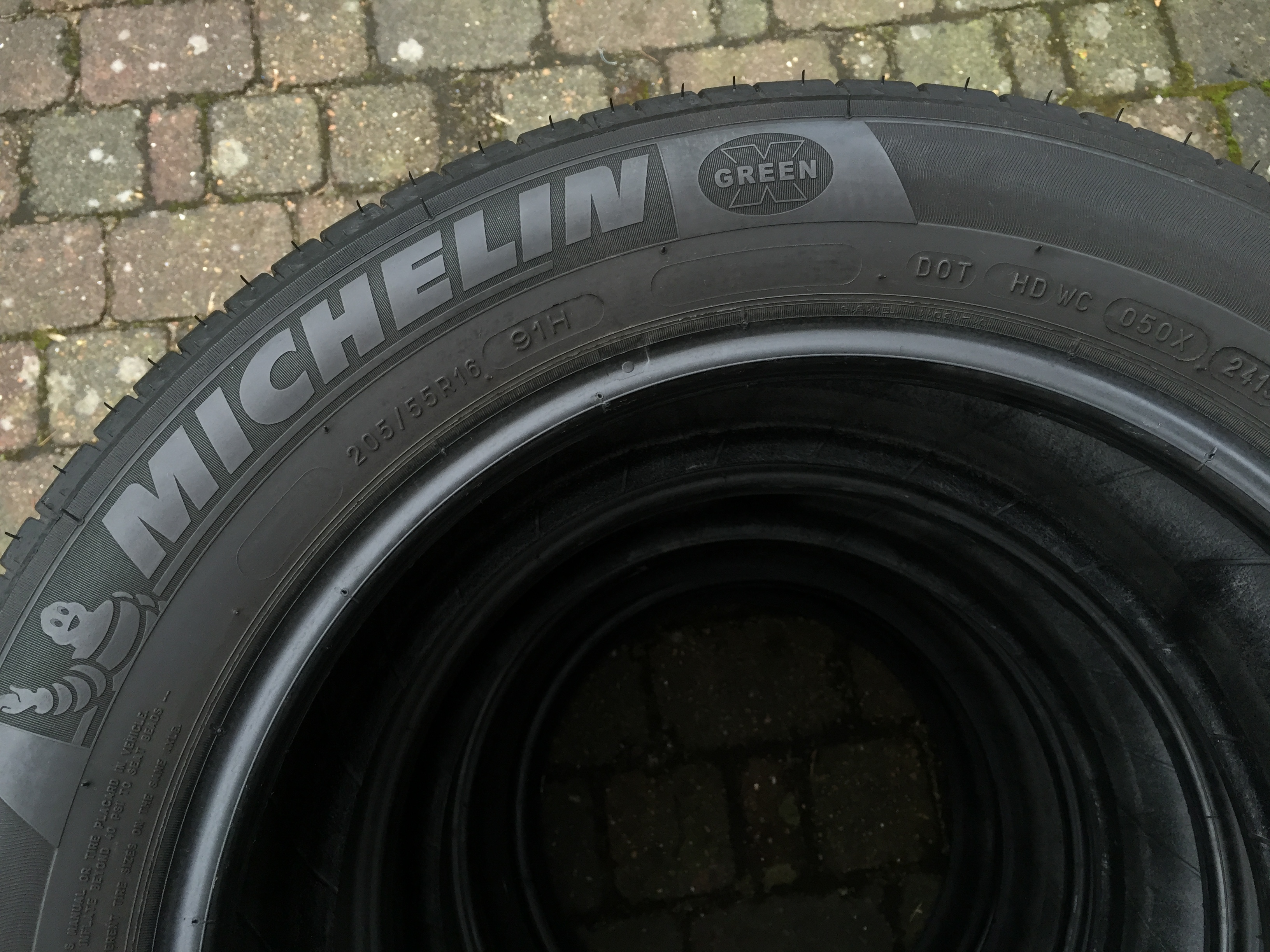Sommerreifen Michelin Energy Saver 205 55 R16 91H : Biete