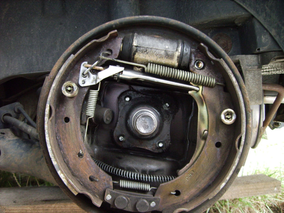 Img 1004  Clio 3 Bremsen Hinten Wechseln  Renault Captur Clio  